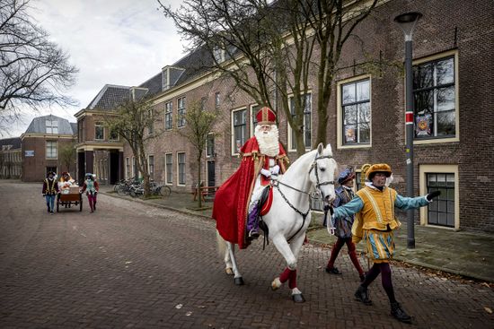 Sinterklaas His Helpers Arrive Scheepvaartmuseum Amsterdam Editorial ...