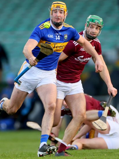 Galway Vs Tipperary Tipperarys Seamus Callanan Editorial Stock Photo ...