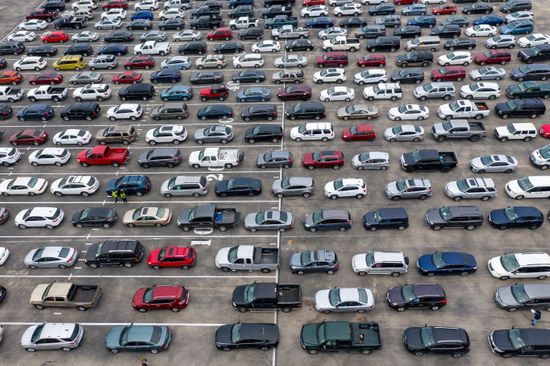 Hundreds Cars Wait Line Food Distribution Editorial Stock Photo - Stock ...