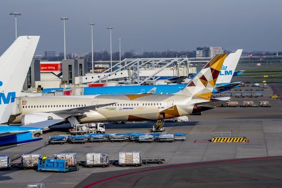 Klm Staff Shopping Area After Security Editorial Stock Photo - Stock ...