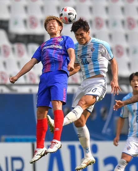 Takuya Uchida L Fc Tokyo Vies Editorial Stock Photo - Stock Image ...
