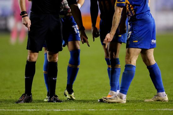 Referee Benjamin Speedie Shrewsbury Town Players Editorial Stock Photo ...