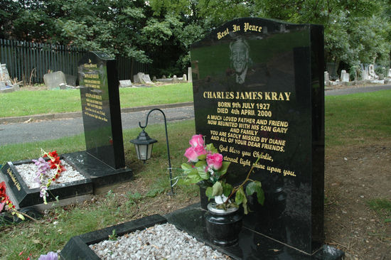 Charles Kray Headstone Next Brothers Ronnie Editorial Stock Photo ...