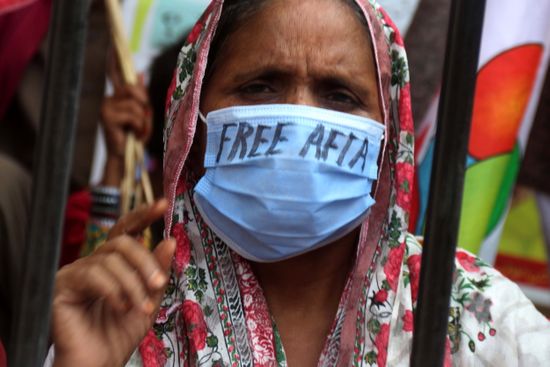 Woman Wearing Face Mask Slogan Attends Editorial Stock Photo - Stock ...
