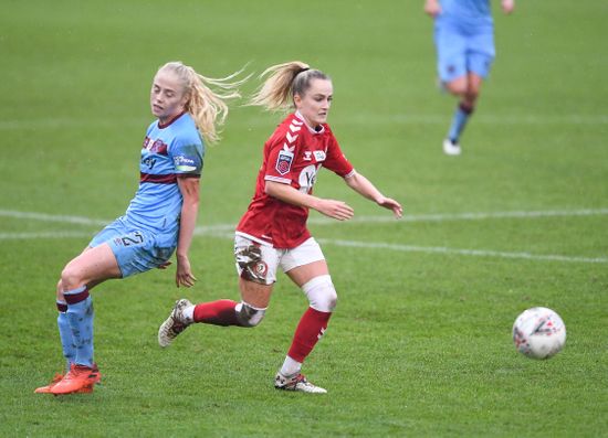 Faye Bryson Bristol City Women Challenged Editorial Stock Photo - Stock ...