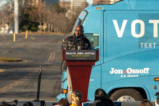 Rev Raphael Warnock Encourages Constituents Vote Editorial Stock Photo ...