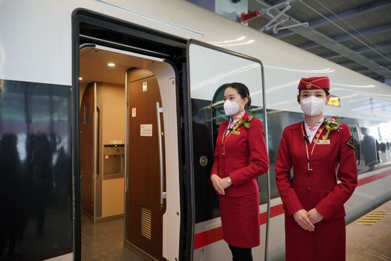 Crew Members Work Bullet Train Bound Editorial Stock Photo - Stock ...