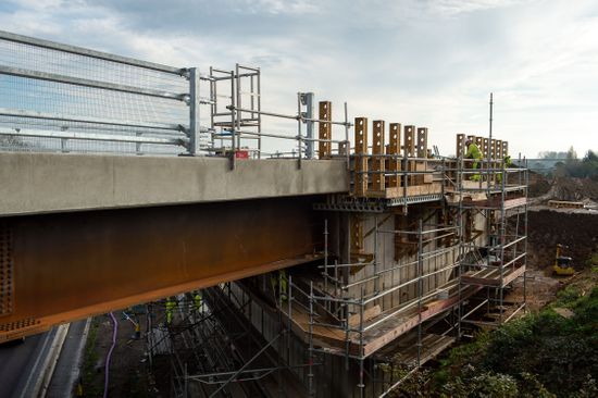 Old Datchet Road Bridge Across M4 Editorial Stock Photo - Stock Image ...