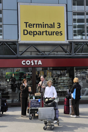 Passengers Waiting Information Outside Terminal 3 Editorial Stock Photo ...