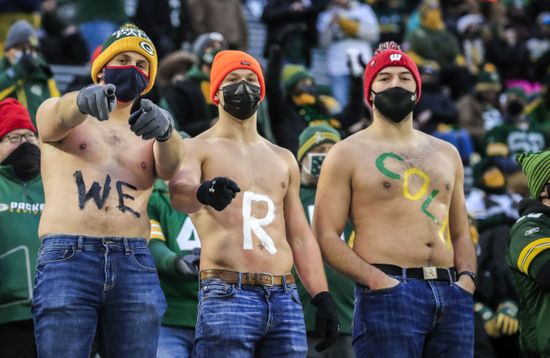 Shirtless Green Bay Packers Fans Watch Editorial Stock Photo - Stock ...
