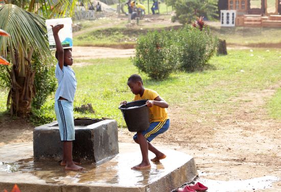 Children Fetch Water Well Johnsonville Community Editorial Stock Photo ...