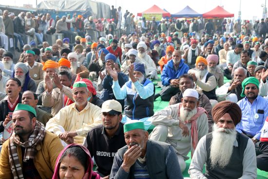 Indian Farmers Listen Speech Speaker Farmers Editorial Stock Photo ...