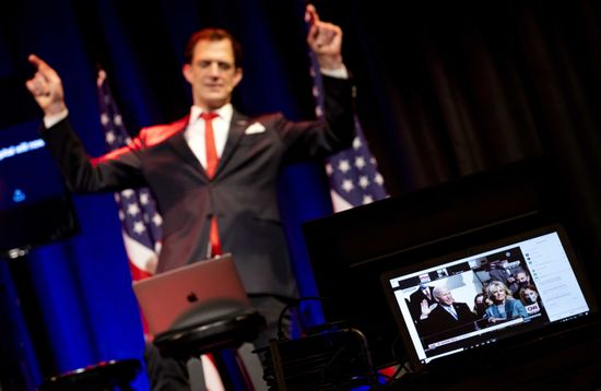 Us Standup Comedian Greg Shapiro Watches Editorial Stock Photo - Stock ...