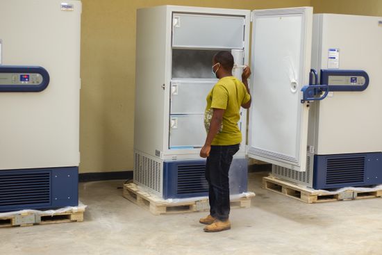 Engineer Operates Ultracold Freezer Government Recently Editorial Stock ...