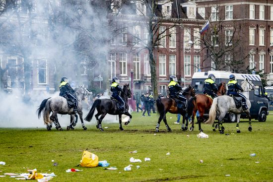 Police Use Water Cannons Disperse Crowd Editorial Stock Photo - Stock ...