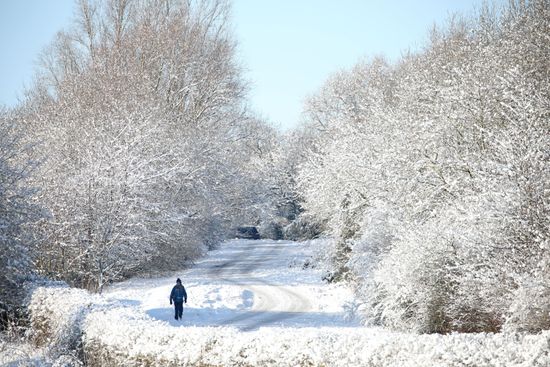 Snowy Scene Milton Ferry Bridge Nene Editorial Stock Photo - Stock ...