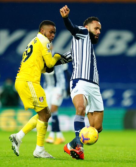 Ademola Lookman Fulham Battles Kyle Bartley Editorial Stock Photo ...