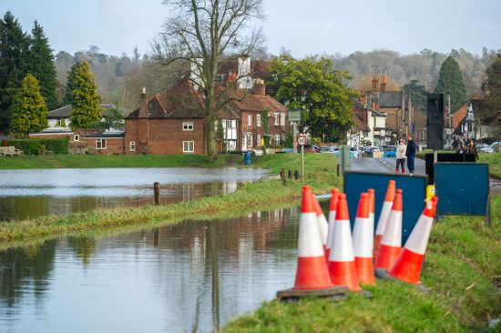 Flood Alert Place Cookham River Thames Editorial Stock Photo - Stock ...