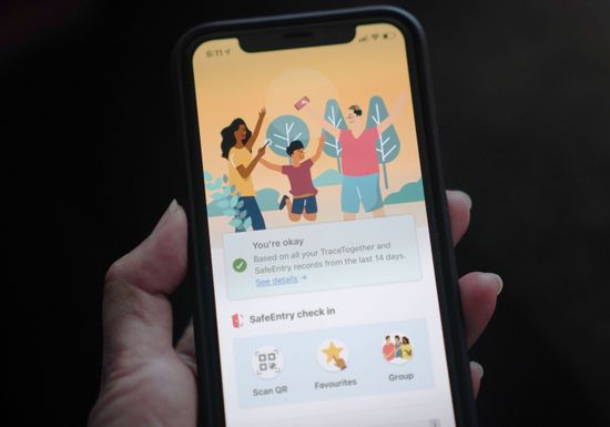 Photo Illustration Tracetogether App On Mobile Editorial Stock Photo ...