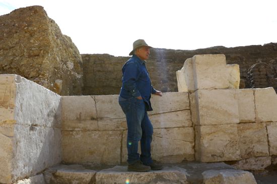 Top Archeologist Egyptologist Zahi Hawass Seen Editorial Stock Photo ...