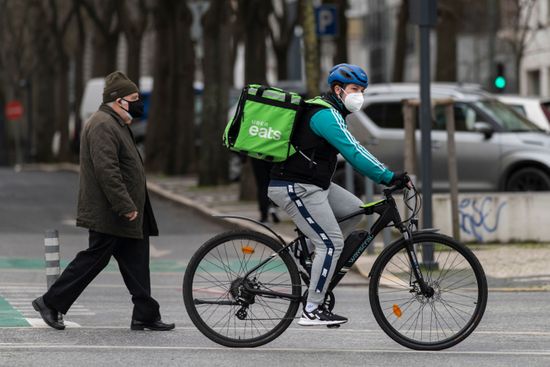 Uber Eats Courier Wearing Face Mask Editorial Stock Photo - Stock Image ...