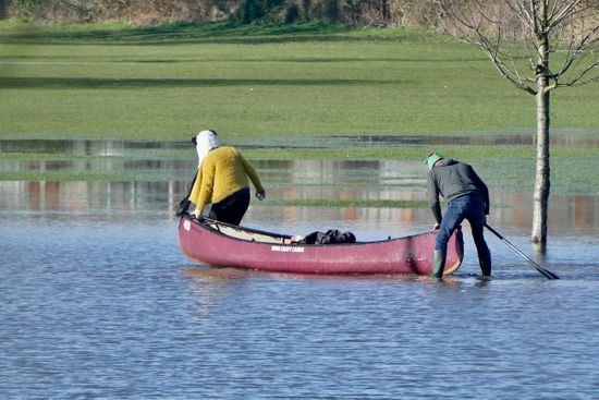 Couple Take Their Canoe Out Flood Editorial Stock Photo - Stock Image ...