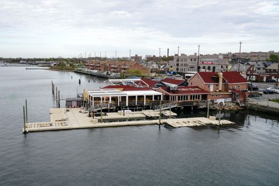 View Thai Rock Restaurant Bar Rockaways Editorial Stock Photo - Stock ...