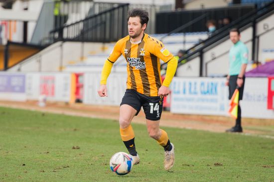 Cambridge United Midfielder Wesley Hoolahan 14 Editorial Stock Photo ...