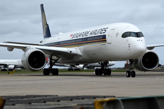 Singapore Airlines Flight Sq231 Carrying Over Editorial Stock Photo ...