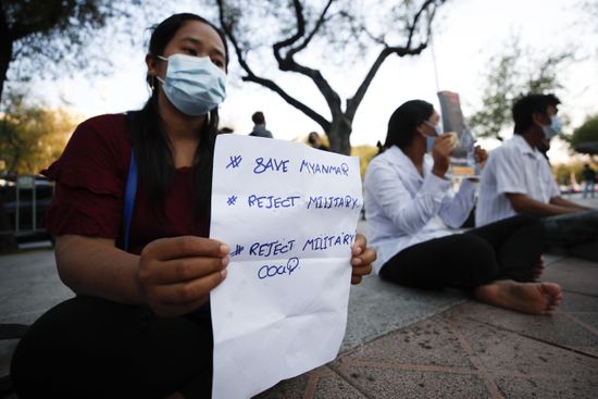 Myanmar Demonstrators Wearing Protective Face Masks Editorial Stock ...