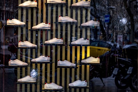 Glass Window Luxury Sports Shoe Store Editorial Stock Photo - Stock ...