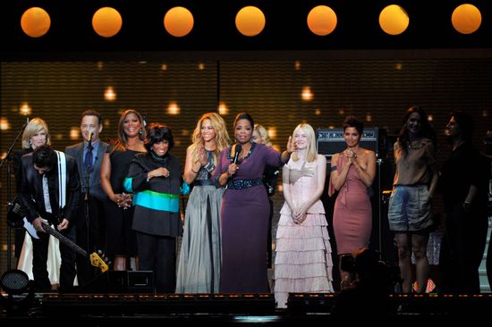 Oprah Winfrey Guests During Surprise Oprah Editorial Stock Photo ...
