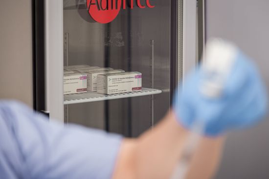 Medical Staff Prepare Doses Syringes Astrazeneca Editorial Stock Photo ...