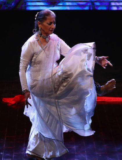Pakistani Social Activist Sheema Kirmani Performs Editorial Stock Photo ...