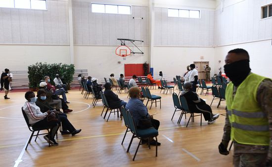 People Sit Observation Area After Receiving Editorial Stock Photo ...