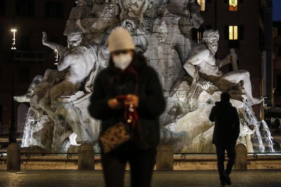 People Deserted Piazza Navona After Entry Editorial Stock Photo - Stock ...