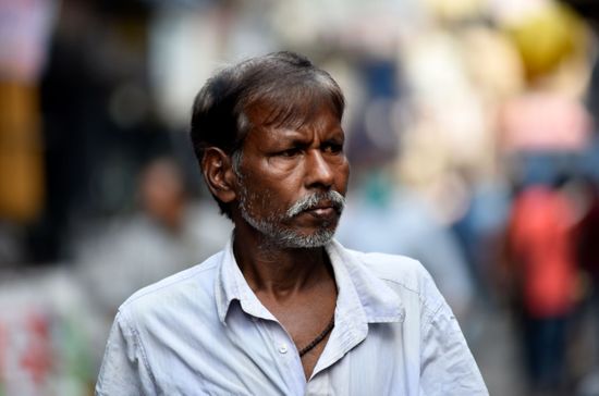 Man Without Mask During Coronavirus Emergency Editorial Stock Photo ...