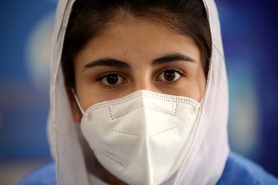 Pakistani Heath Worker Wears Face Mask Editorial Stock Photo - Stock ...
