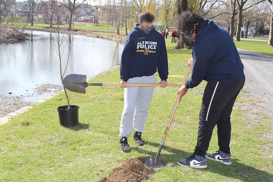 Kids Allentown Pal Planting Trees Allentown Editorial Stock Photo ...