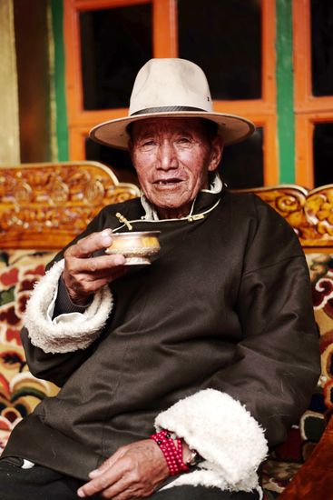 Dro Dra Has Cup Buttered Tea Editorial Stock Photo - Stock Image ...
