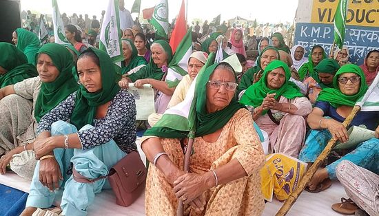 Farmers Block Kmp Expressway Near Mandothi Editorial Stock Photo ...