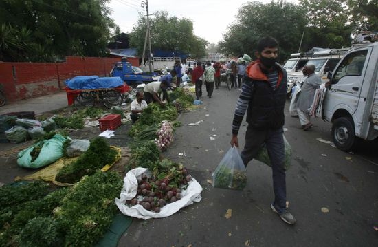 People Throng Vegetable Mandi Sector 26 Editorial Stock Photo - Stock ...