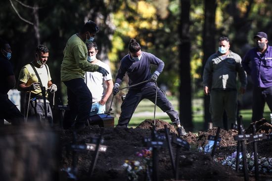 Workers Bury Person Cemetery City Buenos Editorial Stock Photo - Stock ...