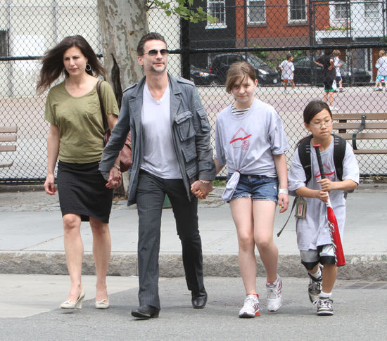 Dave Gahan Jennifer Skliasgahan Redaktionelles Stockfoto – Stockbild ...