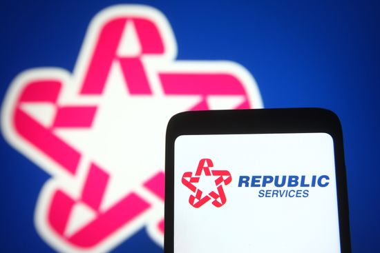 This Photo Illustration Republic Services Logo Editorial Stock Photo ...