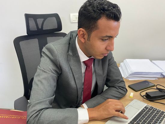 Egyptian Engineer Mohammad Fathallah Works China Editorial Stock Photo ...