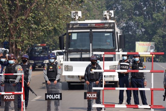 Police Officers Seen Behind Barricade Stop Editorial Stock Photo ...