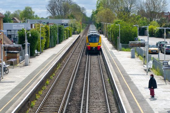 Datchet Station Level Crossing Numbers Commuters Editorial Stock Photo ...