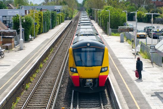 Datchet Station Level Crossing Numbers Commuters Editorial Stock Photo ...
