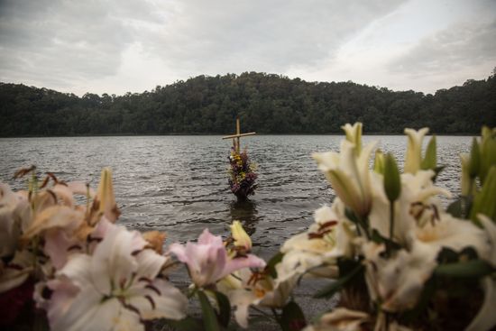 View Floral Offerings Chicabal Lagoon Crater Editorial Stock Photo ...